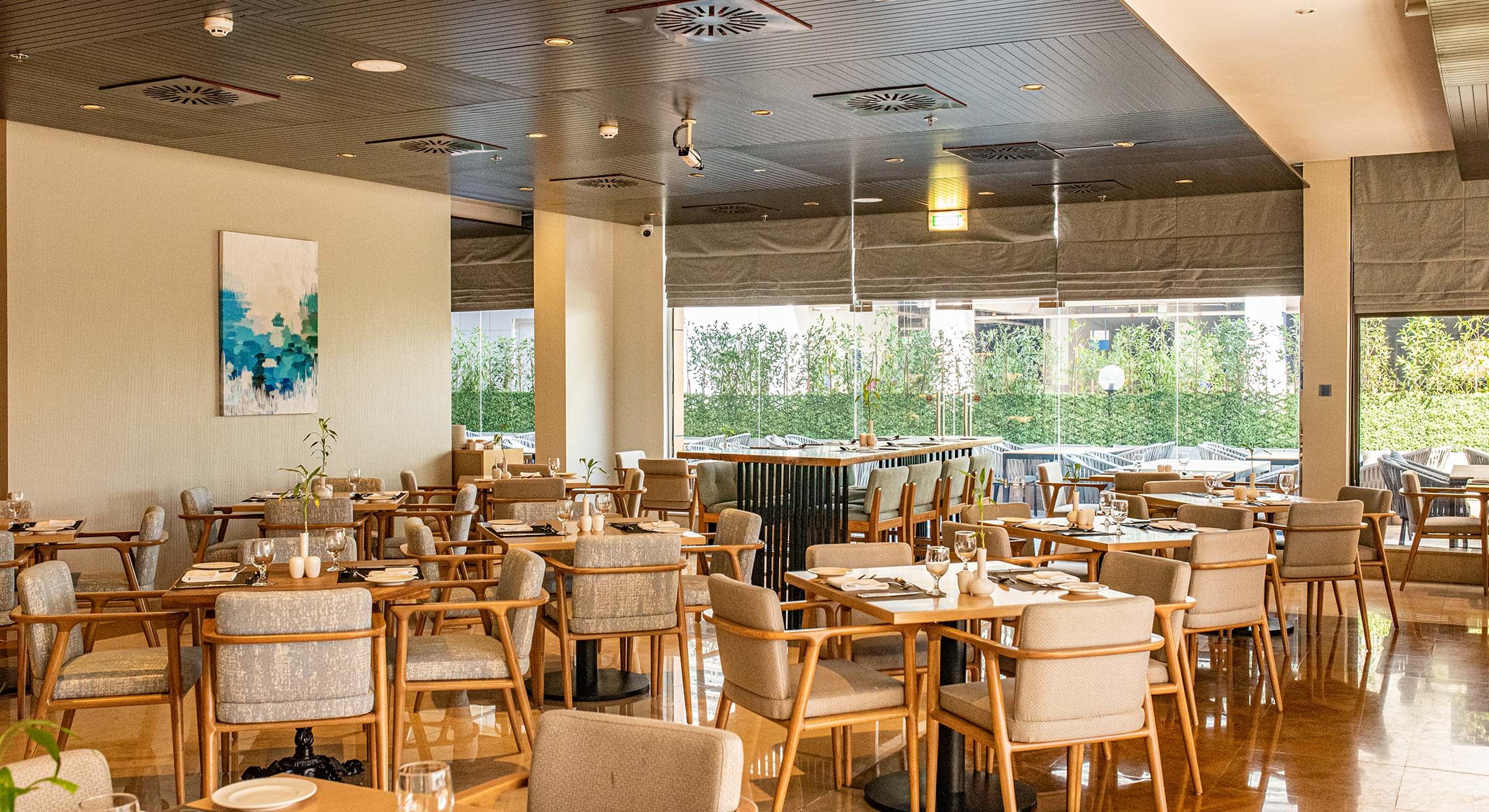 Family Restaurants in Dubai | Mercure Dubai Barsha Heights